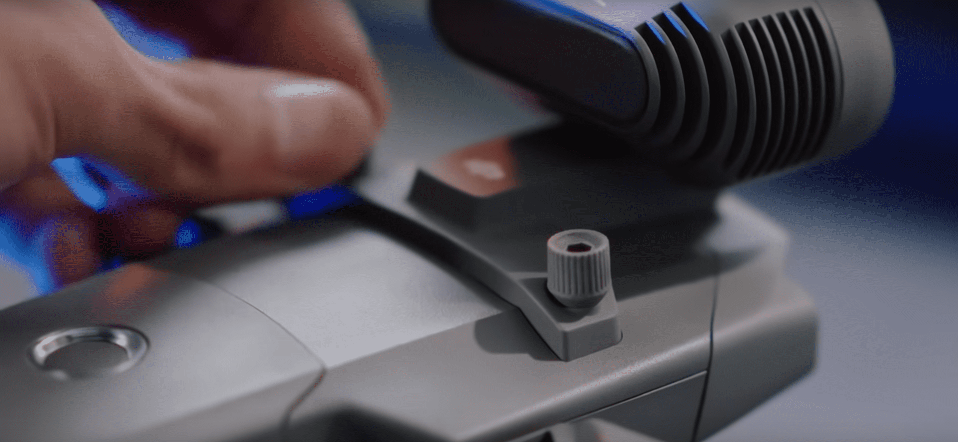 Come utilizzare i led spotlight sul drone Dji Mavic 2 Enterprise ...