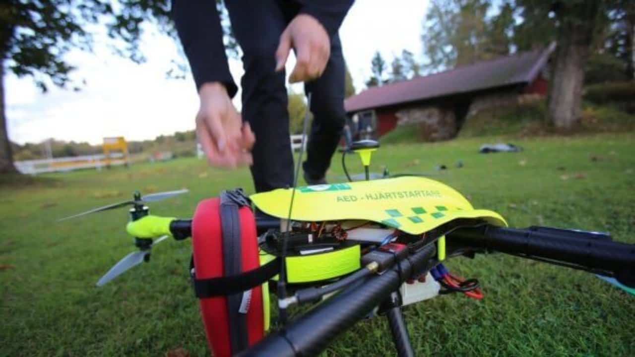 Defibrillatore: i droni lo consegnano a tempo record | Drone Blog News